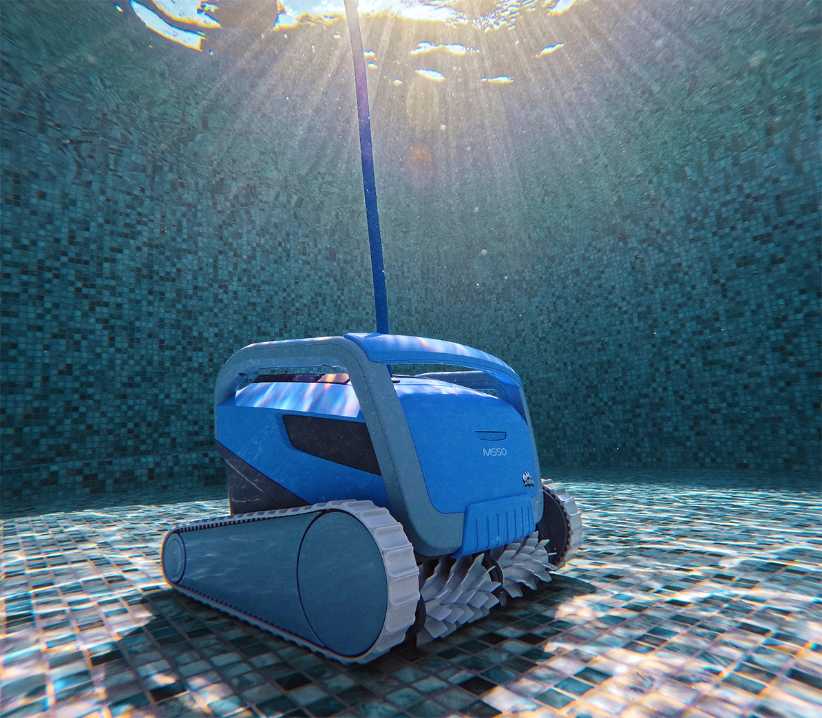 Maytronics présente le robot Dolphin M550 - Activité Piscine